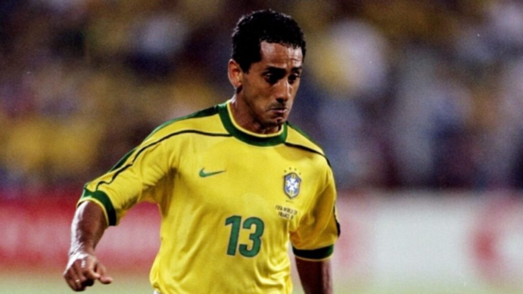 Murió el exlateral de la selección brasileña Zé Carlos | Unionradio.net